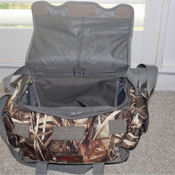 Banded | Bags | Banded Hammer Floating Blind Bag In Realtree Max4 Camo ...